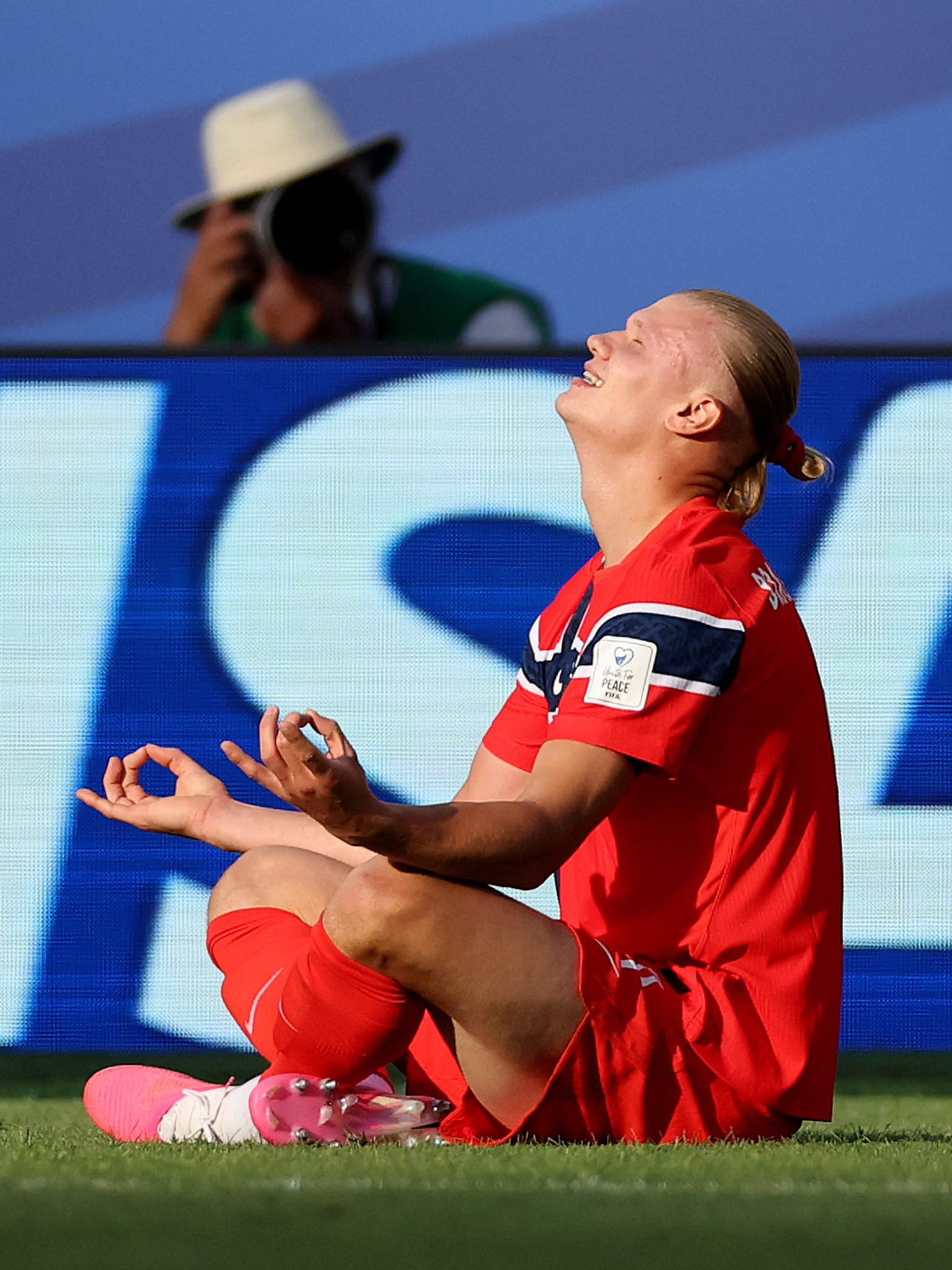 Esto que hizo Erling Haaland en el partido vs Irak conmovió a todo ...