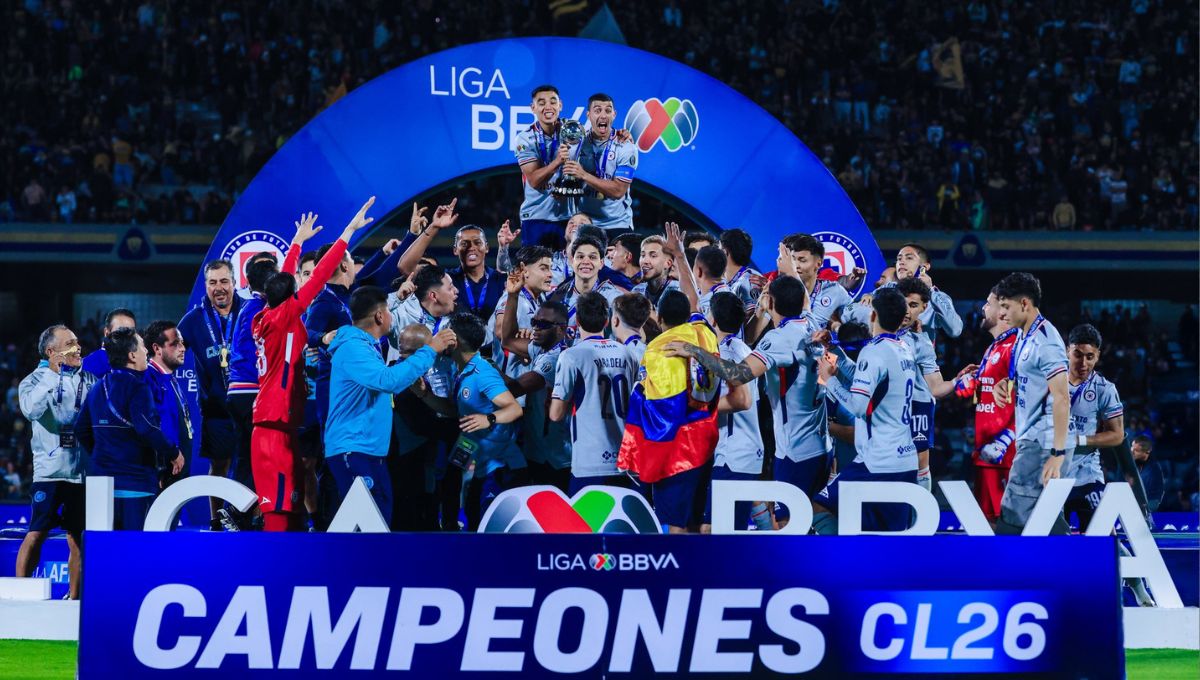 Pocos lo saben, pero este jugador ya es una LEYENDA de Cruz Azul por ...