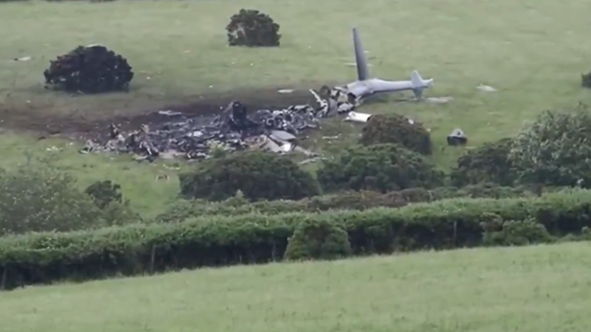 Accidente aéreo HOY: helicóptero militar se desploma y mueren tres ...