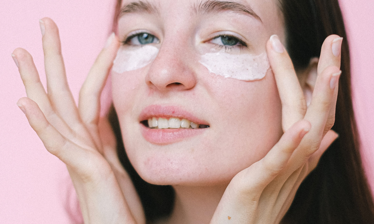 Cómo eliminar las ojeras moradas: estos son los productos